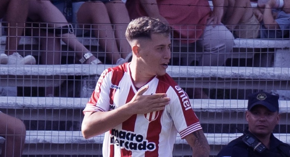 Augusto Scarone: debutó en primera con golazo y lleva su apellido con ...